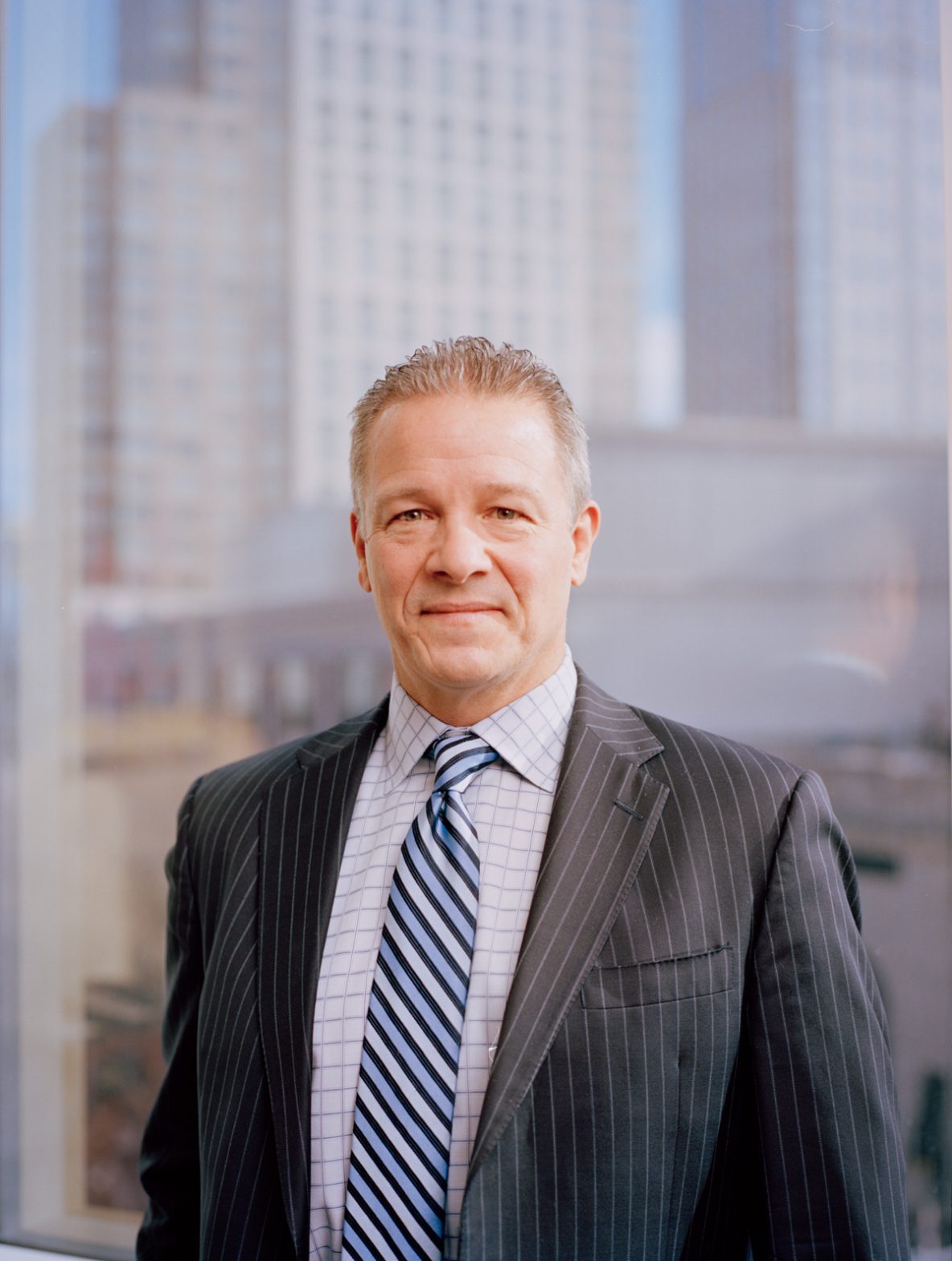 Mercedes-Benz CEO Steve Cannon / Lifestyles » Ritz-Carlton Hotel